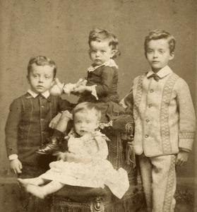 200 Best Victorian Baby Names - Baby Names - MyBump2Baby