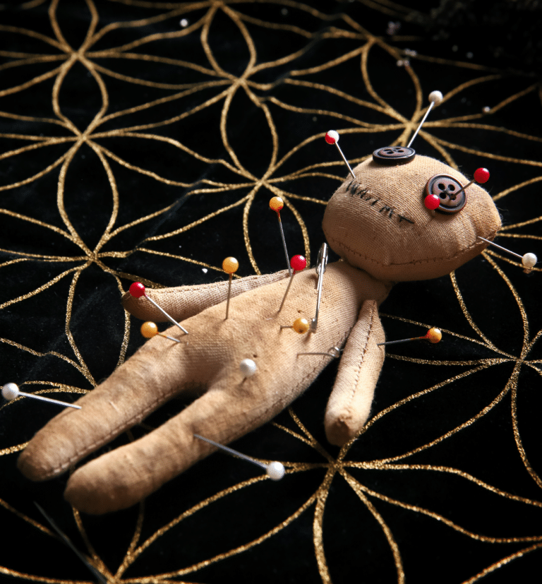 190+ Goth Girl Names for Your Little Dark Princess - Baby Names ...